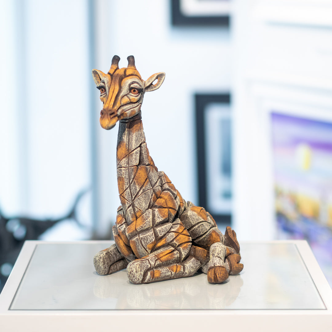 Giraffe Calf & Artmarket Gallery